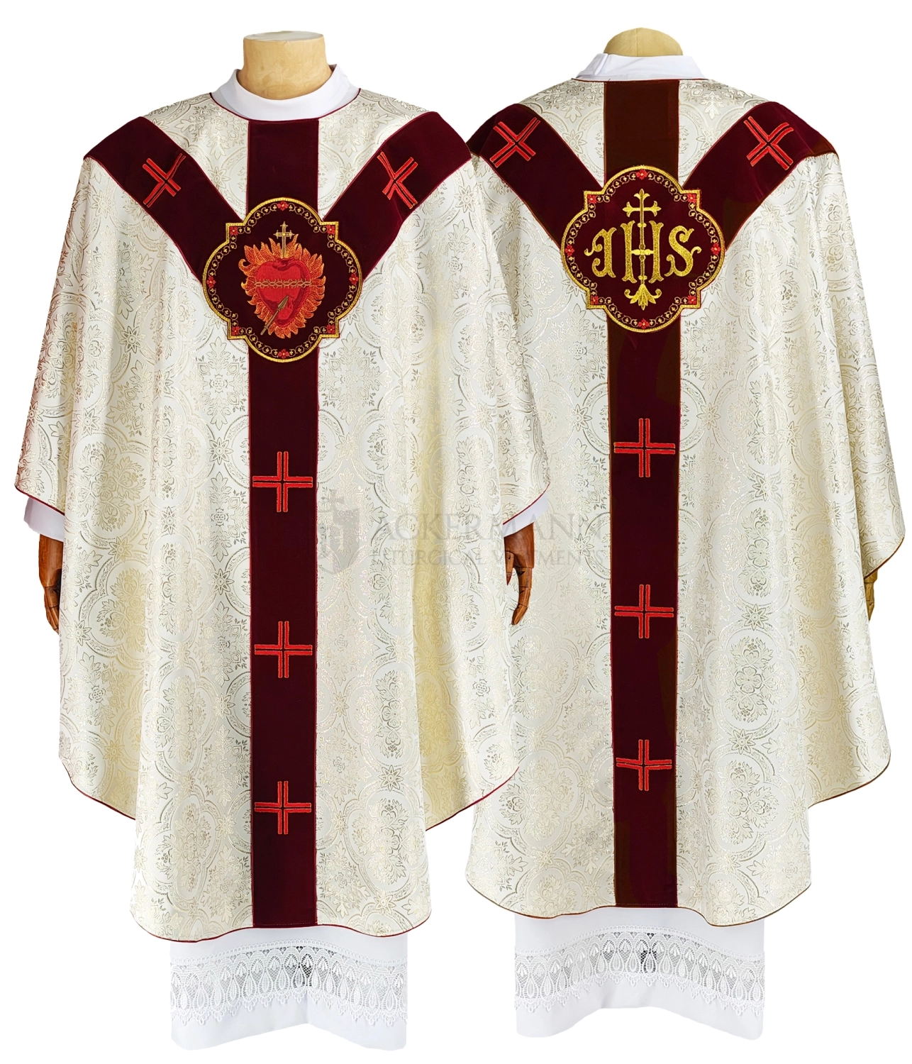 Catholic chasubles for priest - Vestments24.com